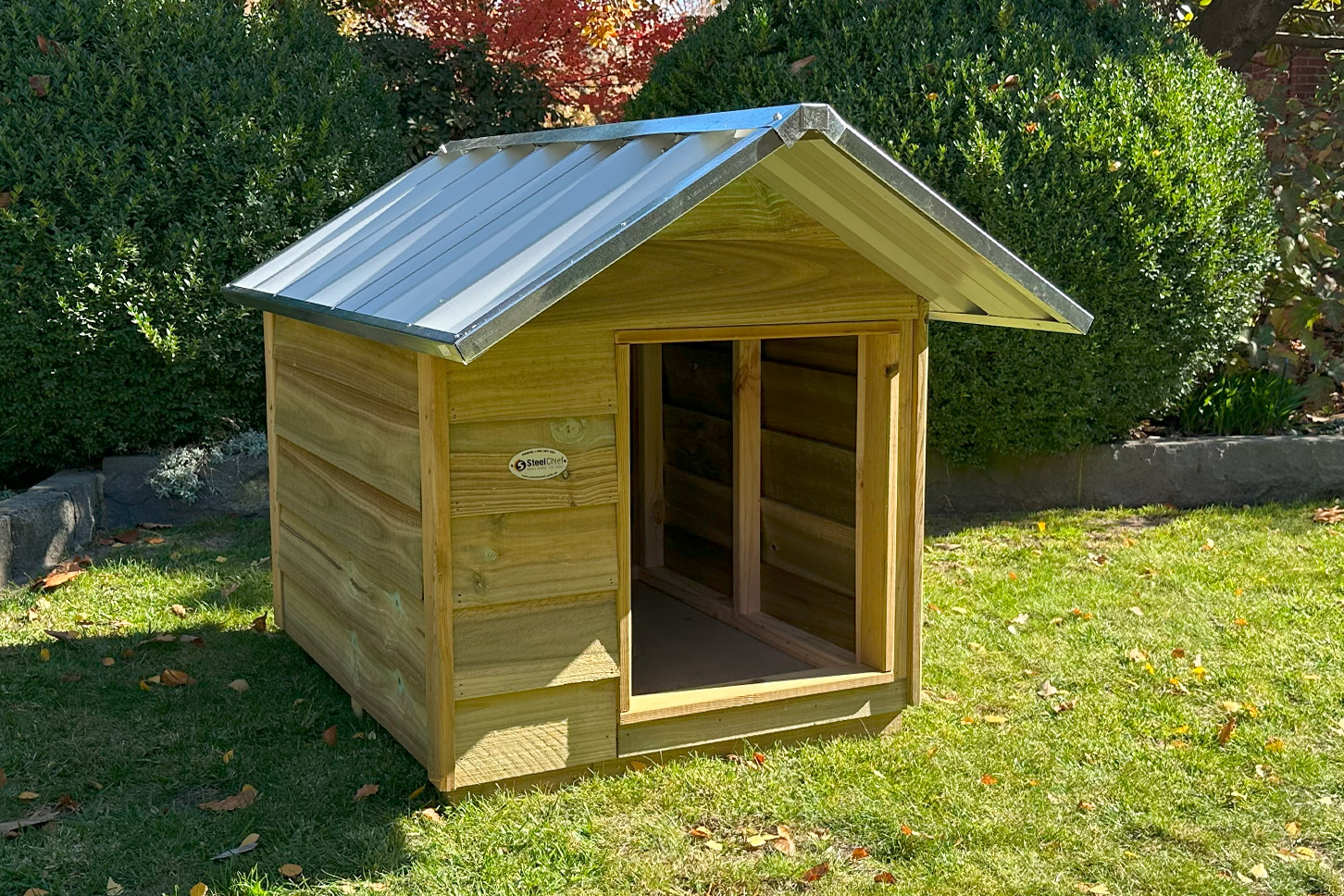 Timber Dog Kennel (Gable Roof) – Eco-Friendly & Durable - SteelChief